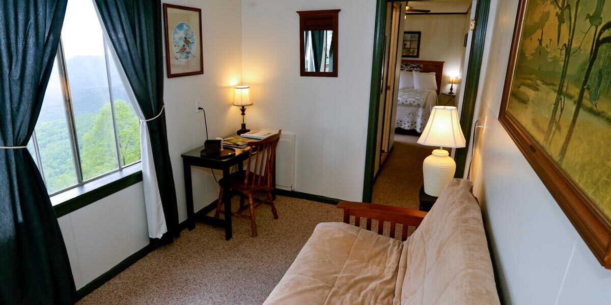 Alpine Inn | Located in Beautiful Little Switzerland, NC