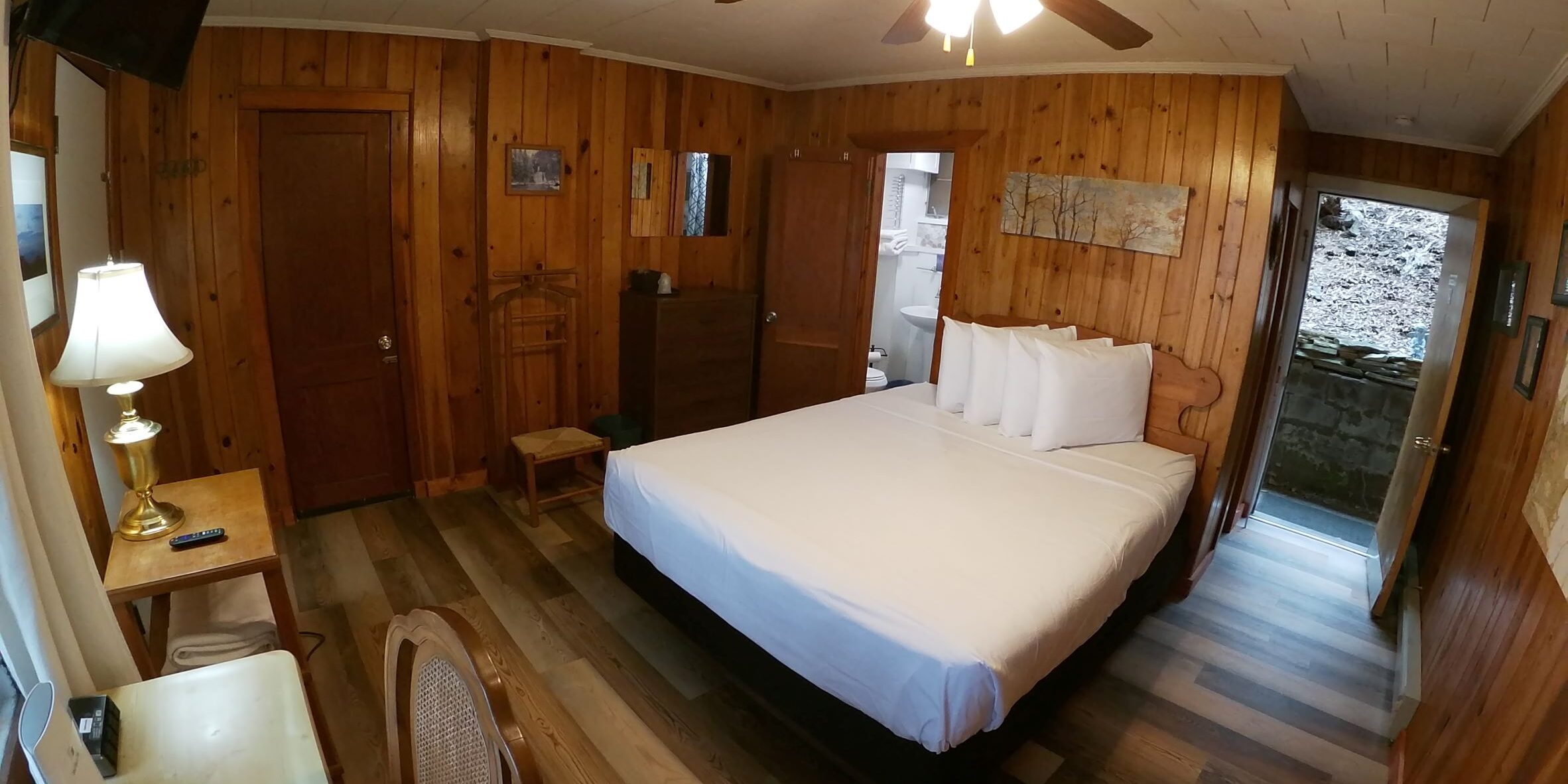 Alpine Inn | Located in Beautiful Little Switzerland, NC